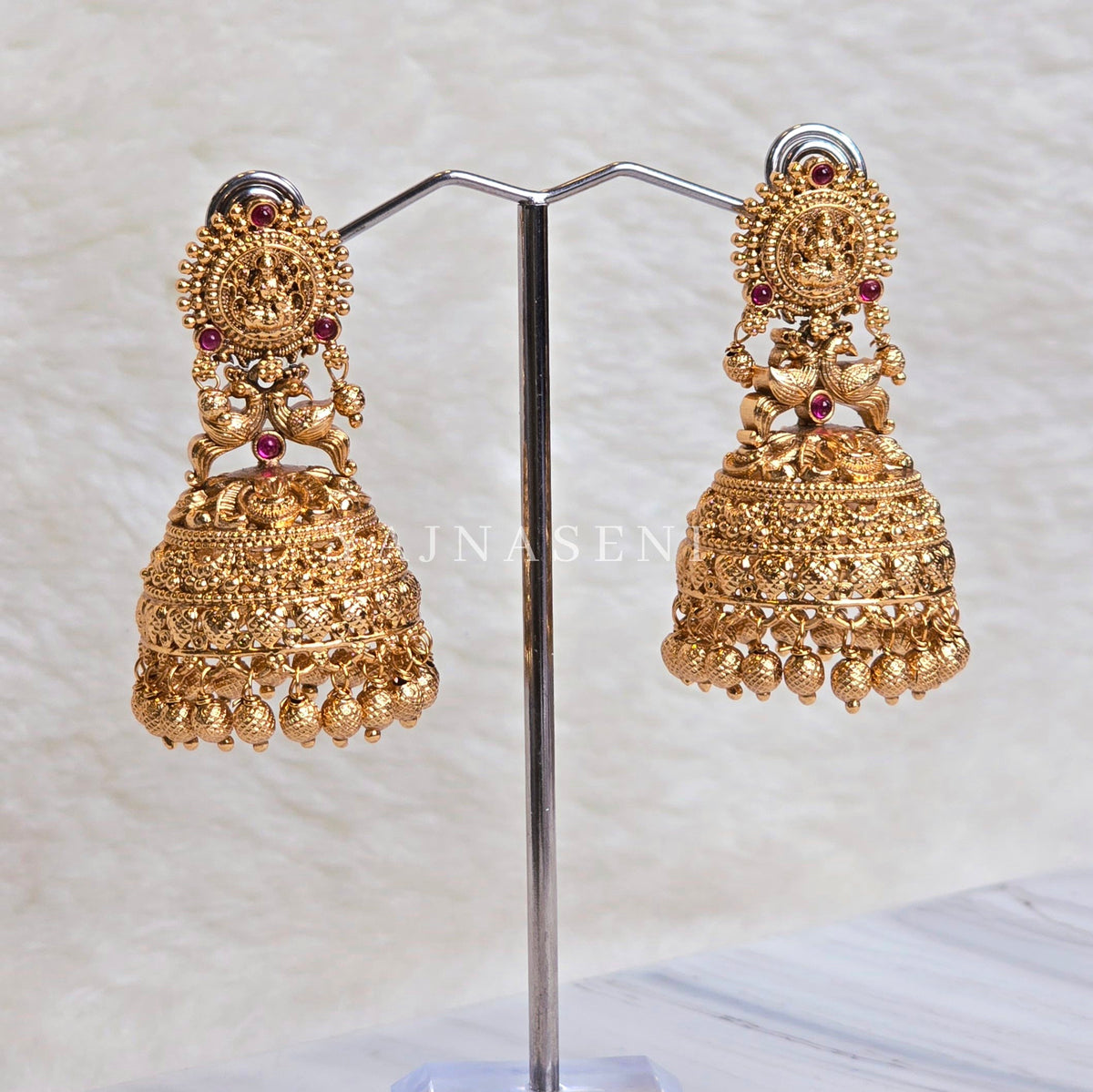 POORANI jhumkas – Yajnaseni