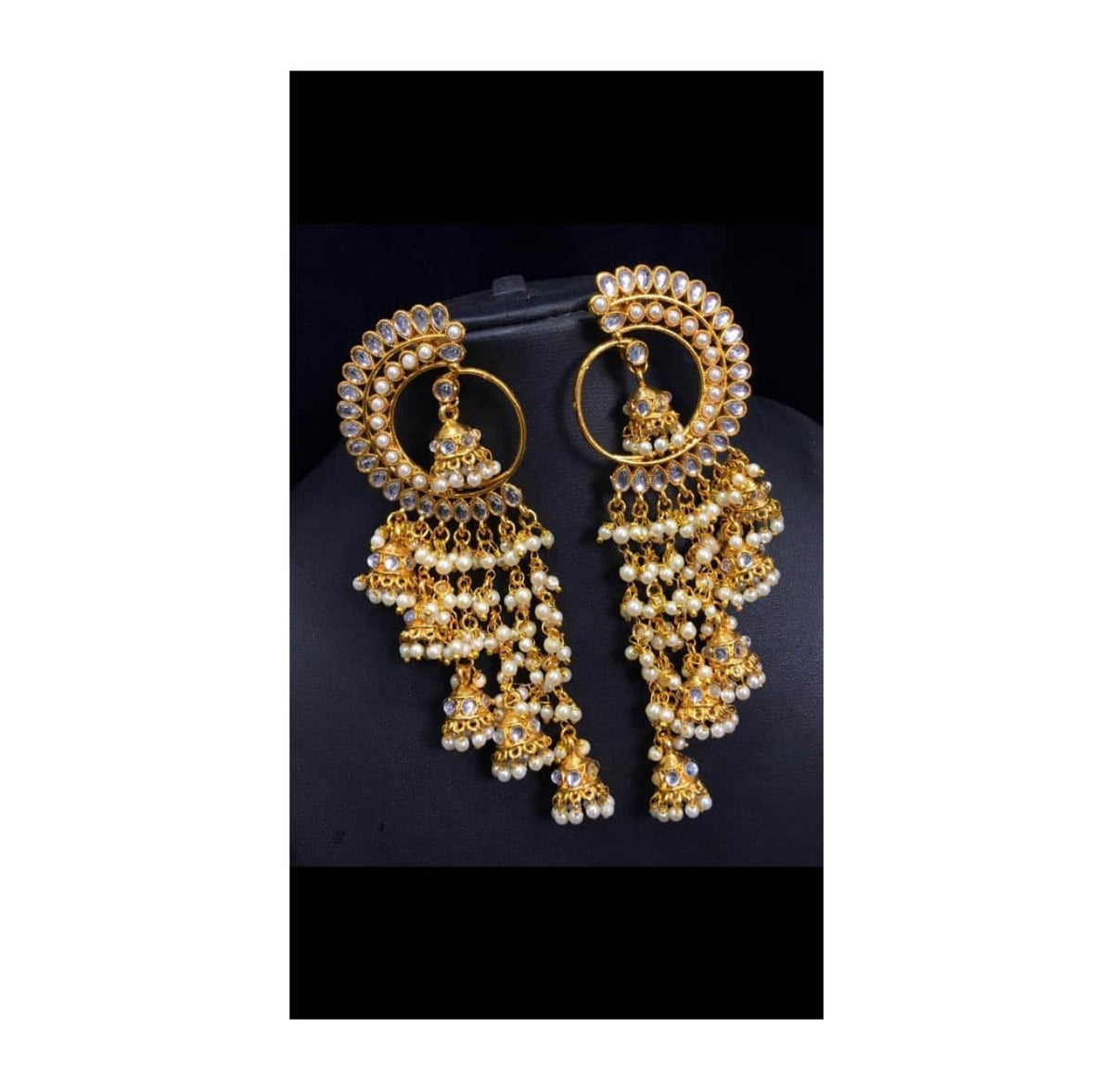 C-shape layer jimikki – Yajnaseni